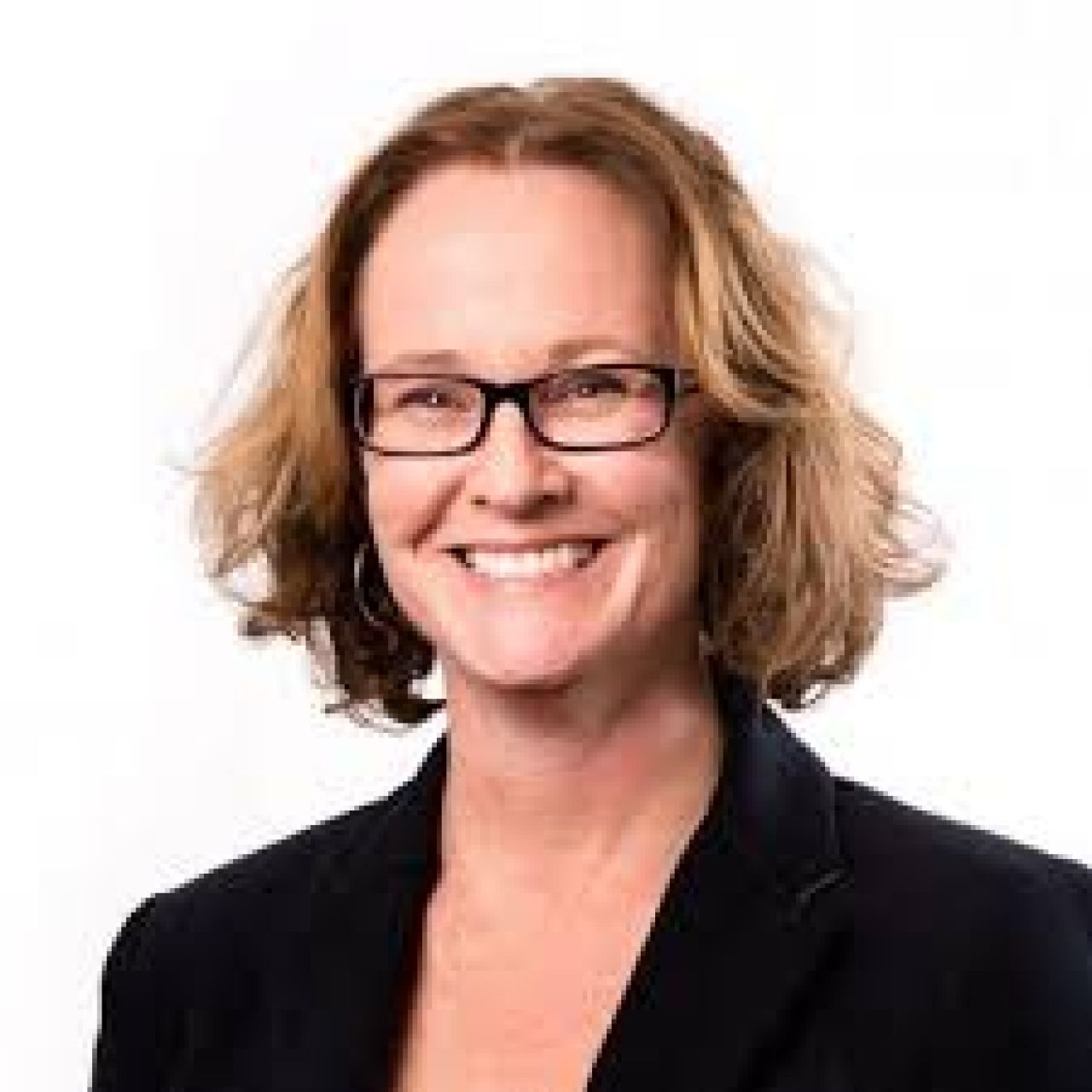 Professor Elizabeth Hartland | Pursuit by the University of Melbourne