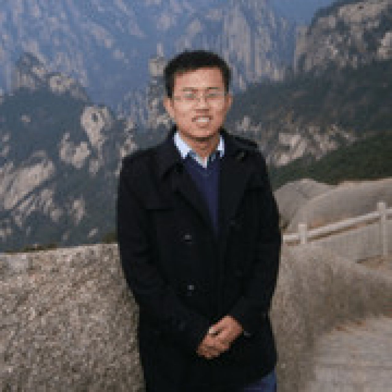 Dr Longlong Xia | Pursuit by the University of Melbourne