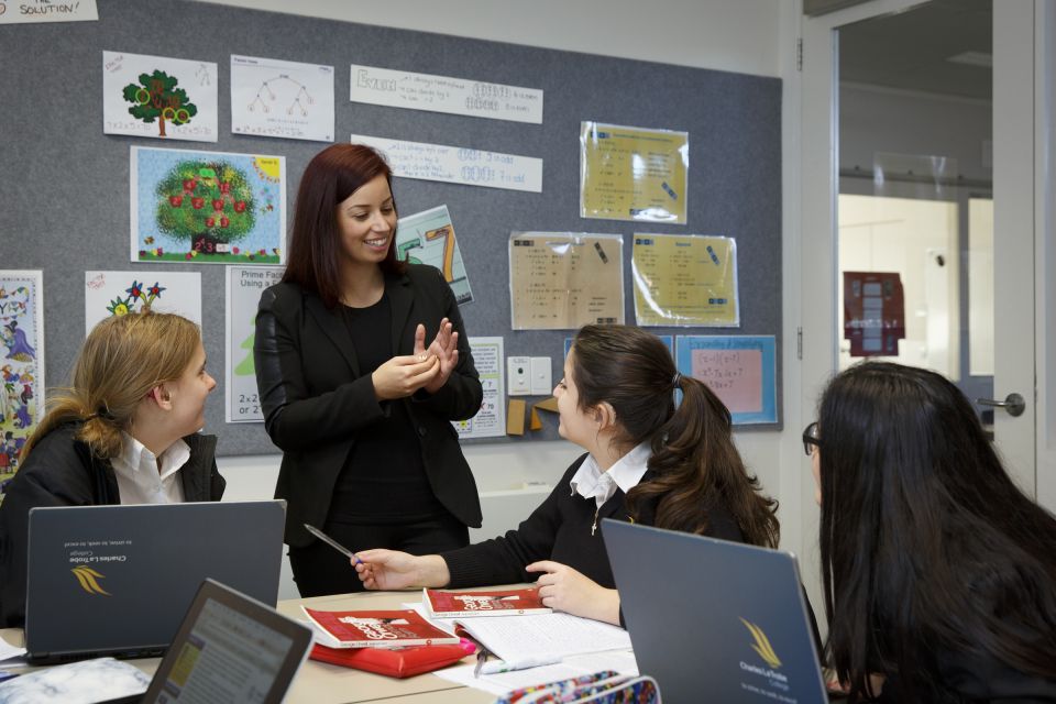 Specialised skills key to helping deaf students thrive | Pursuit by the ... Specialised skills key to helping deaf students thrive | Pursuit by the ...